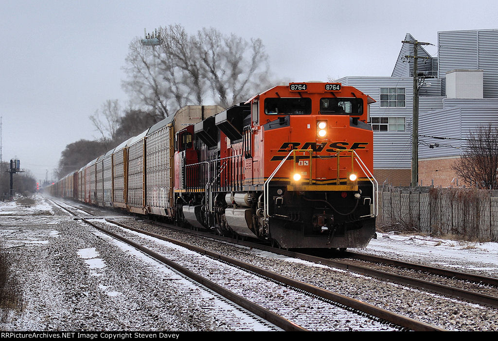 BNSF 8764